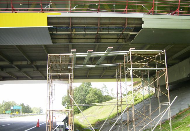 Strip Ceiling Installation For Skybridge - Air Keroh Melaka | CEILING ...